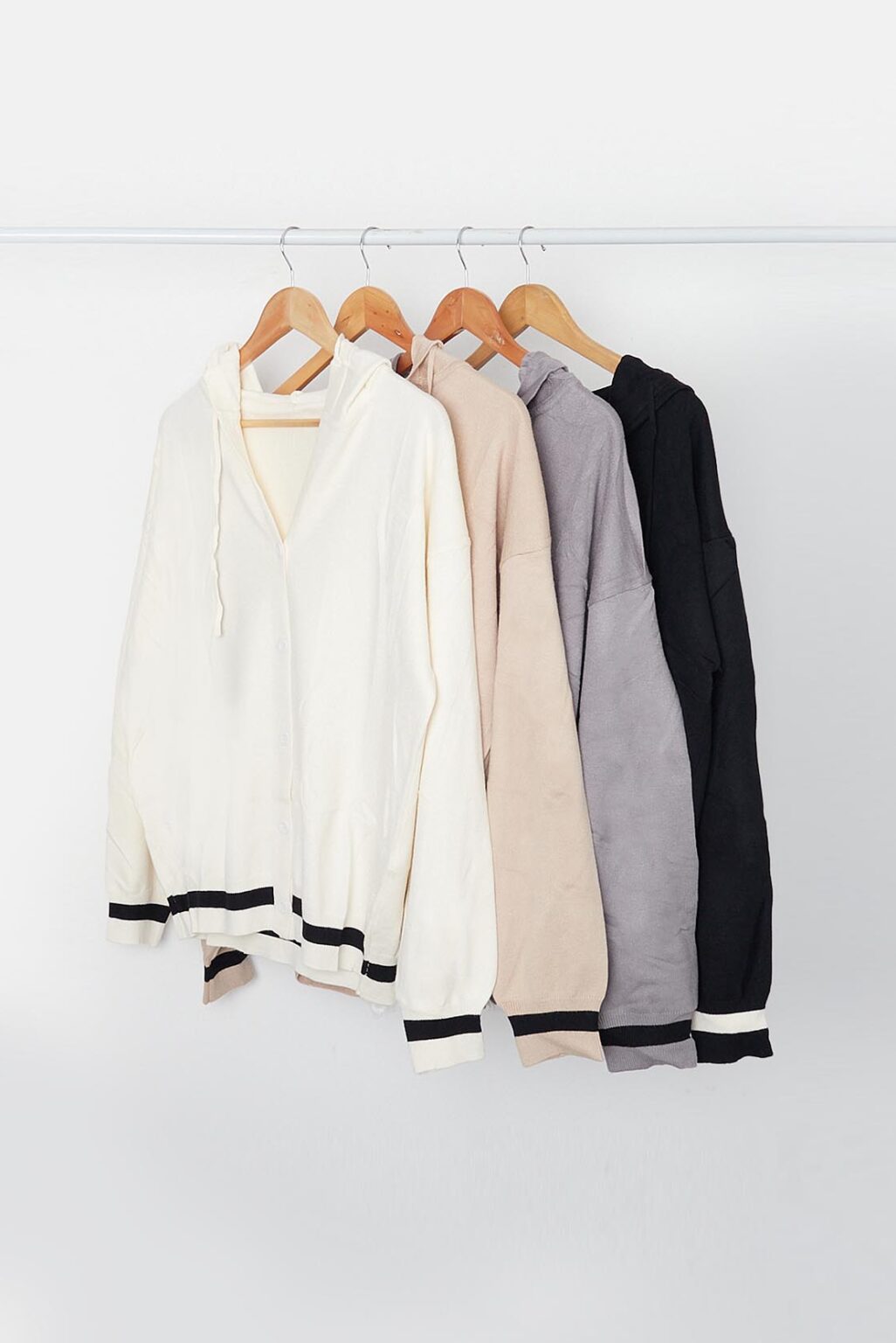 Art. #6203: Cardigan Ashley (CD023-026) – Anelen